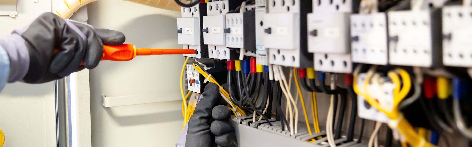 Connecticut Electric Manufacturing – Vital Electric Supply